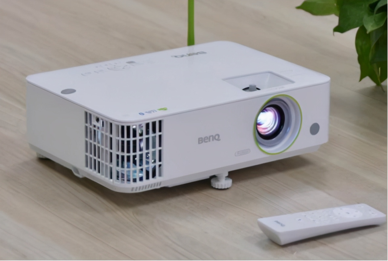 IT Technology Announces Ranking of Top Ten Projectors: Top Ten Brands ...