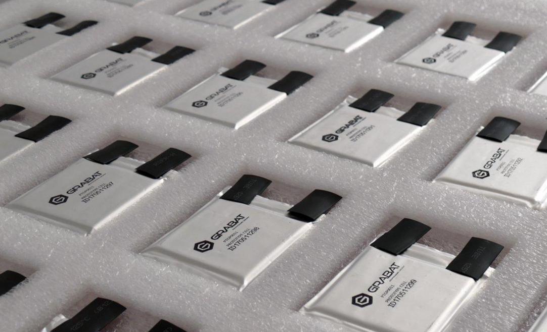 China's first graphene battery can fully charge a mobile phone in a few ...