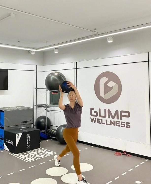 Bai Baihe claimed that he weighed 122 kilograms and was spit out ...