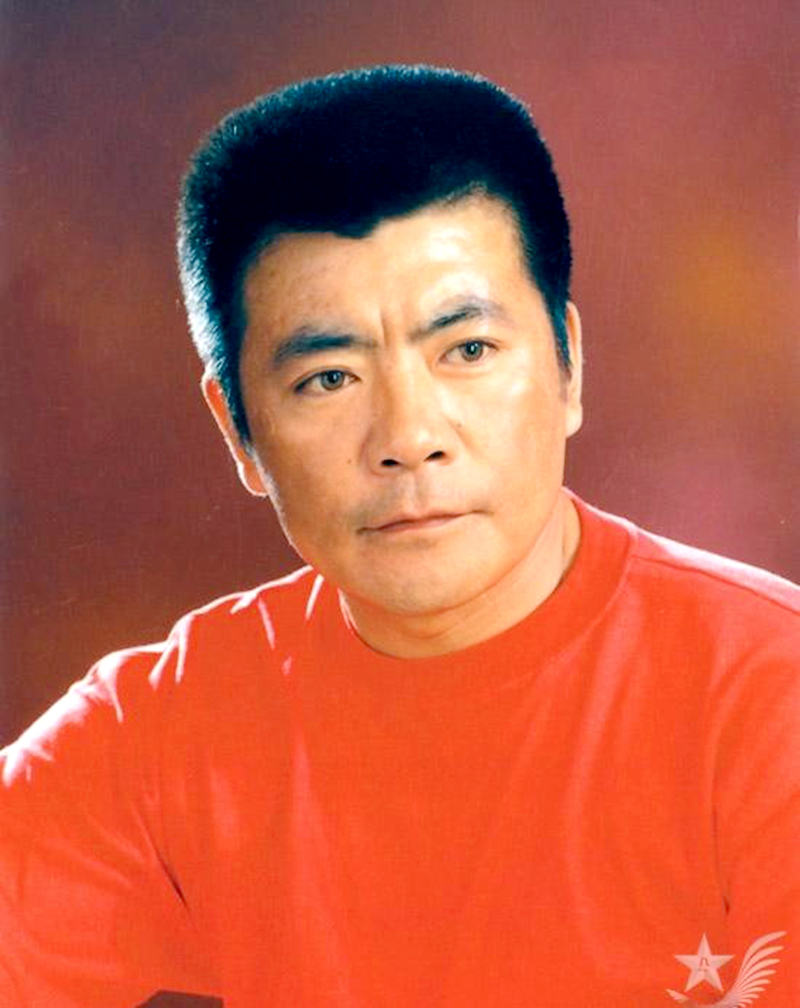 He played the instructor in "Tonight Stars", Tang Guoqiang as the ...