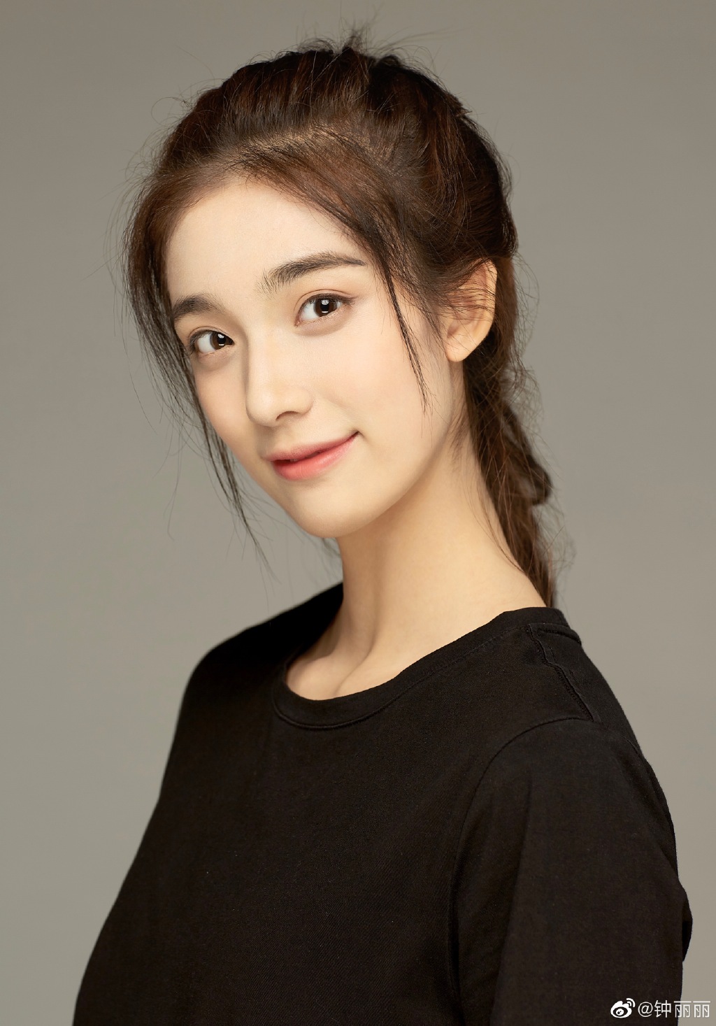 Is Xia Zhiguang's girlfriend a classmate of Wu Lei?The new version of ...