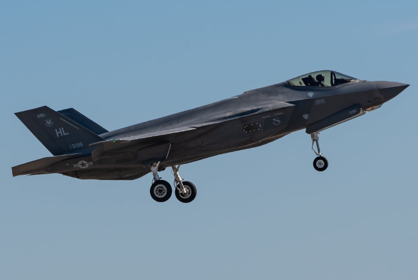 Shocking the sky over the South China Sea!The People's Liberation Army ...