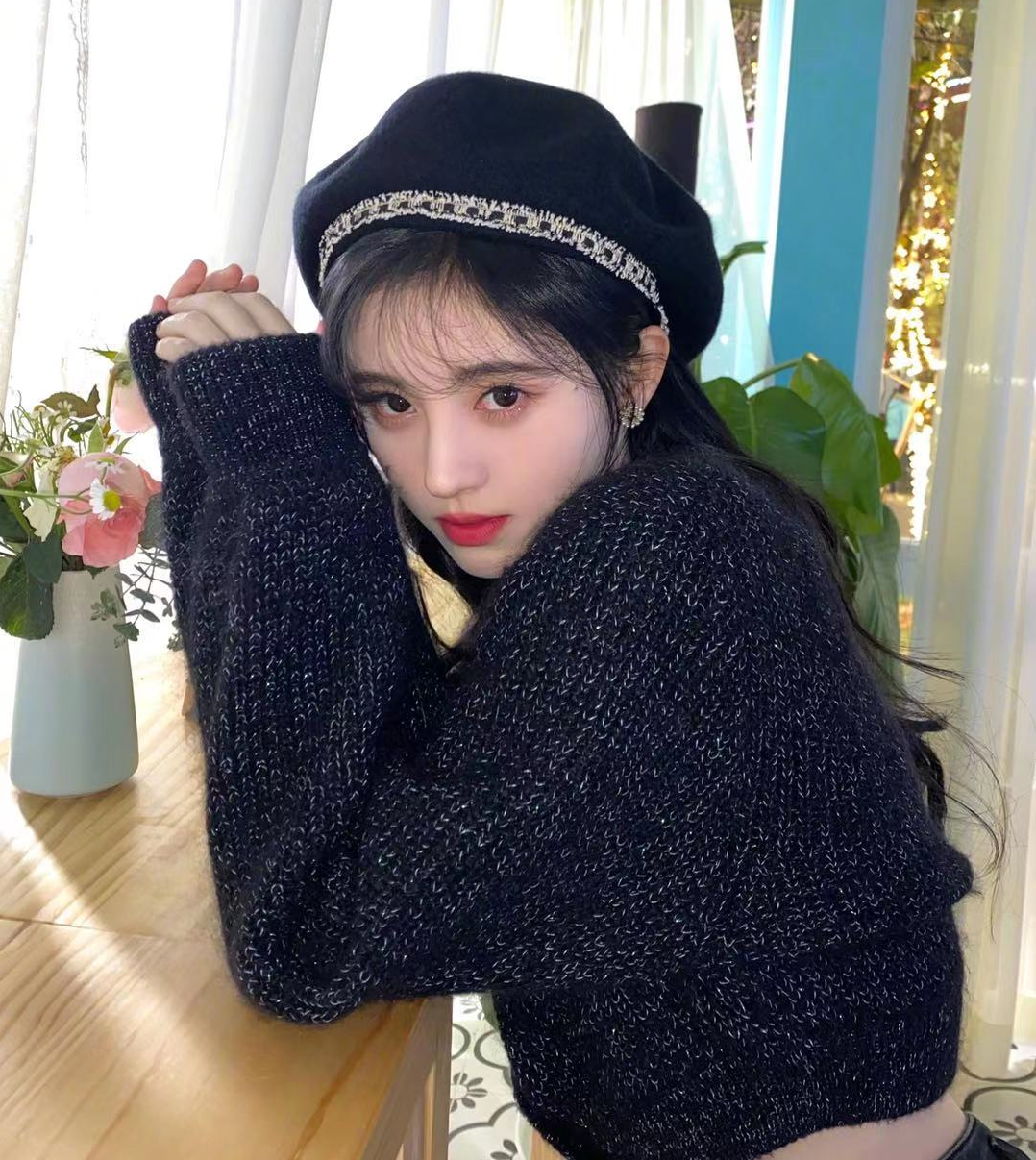 Ju Jingyi also suspected of wearing fakes, and Yang Mi's shirt was ...