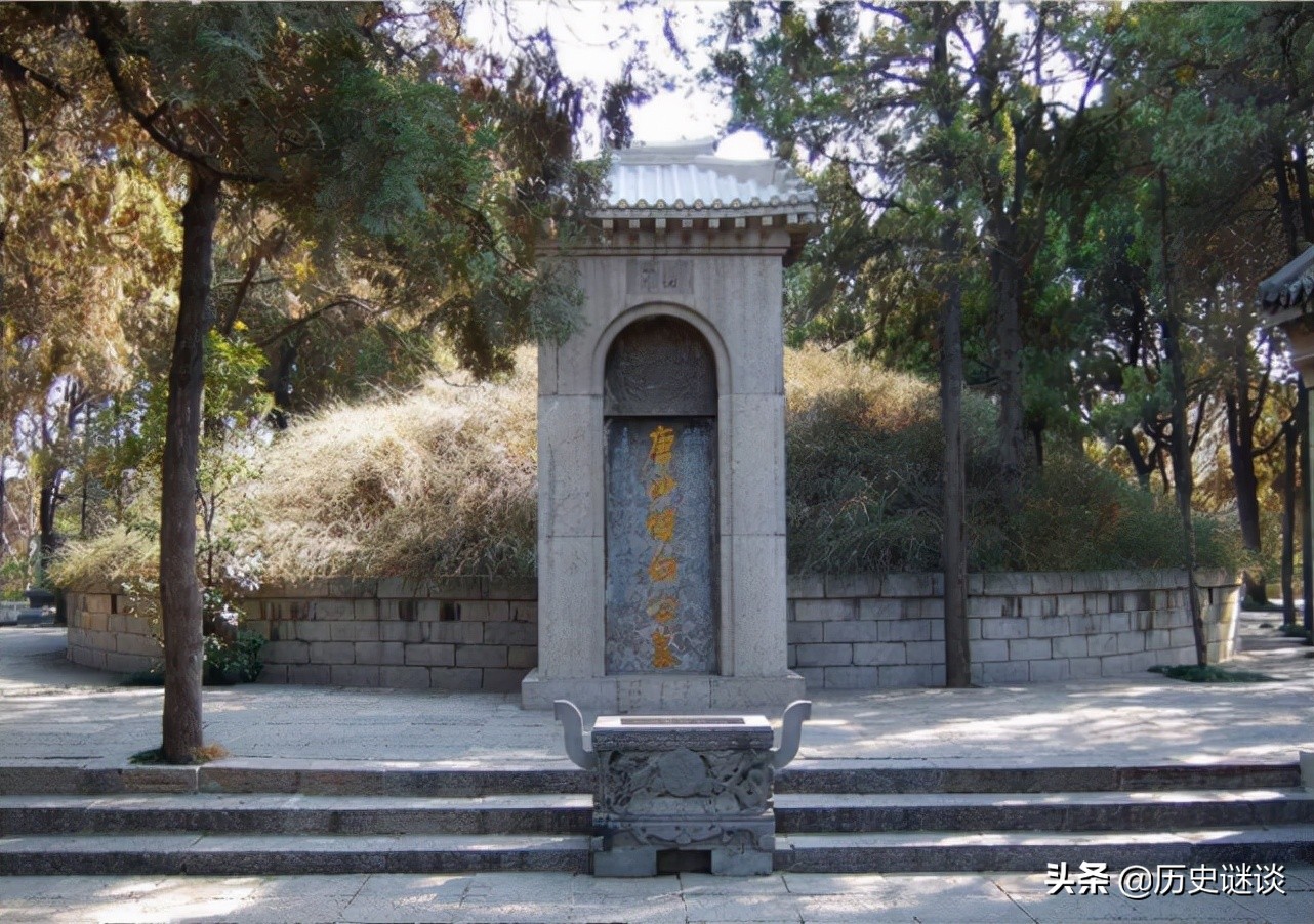 After a heavy rain rushed out of Guan Yu's tomb, after seeing the skull ...