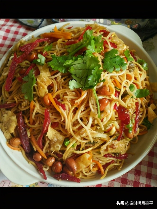 An old table in Jiangxi, Hainan noodles in the eyes of the owner of ...