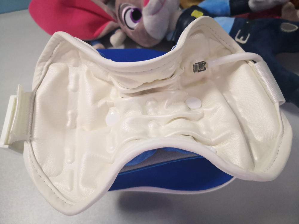 Cool relaxing neck fixer experience: two-pronged head lifting + hot ...