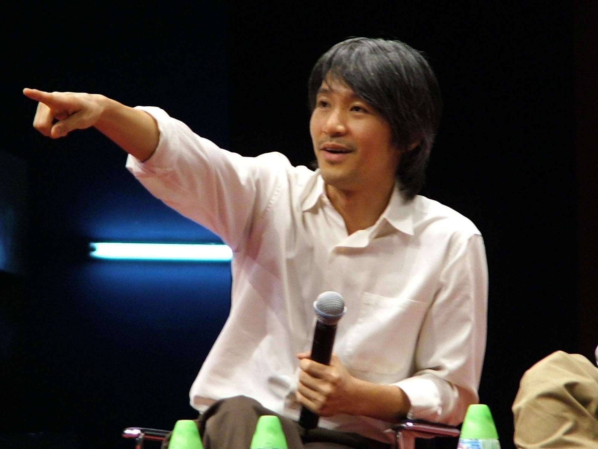 Stephen Chow and the voice actor Shi Banyu have achieved each other ...