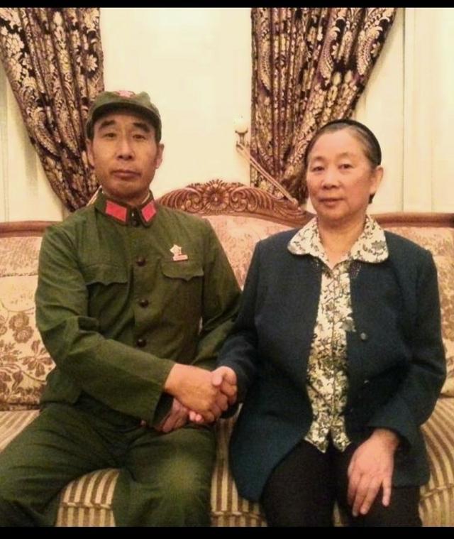 Lin Doudou's husband Zhang Qinglin: When Lin's family was in trouble ...