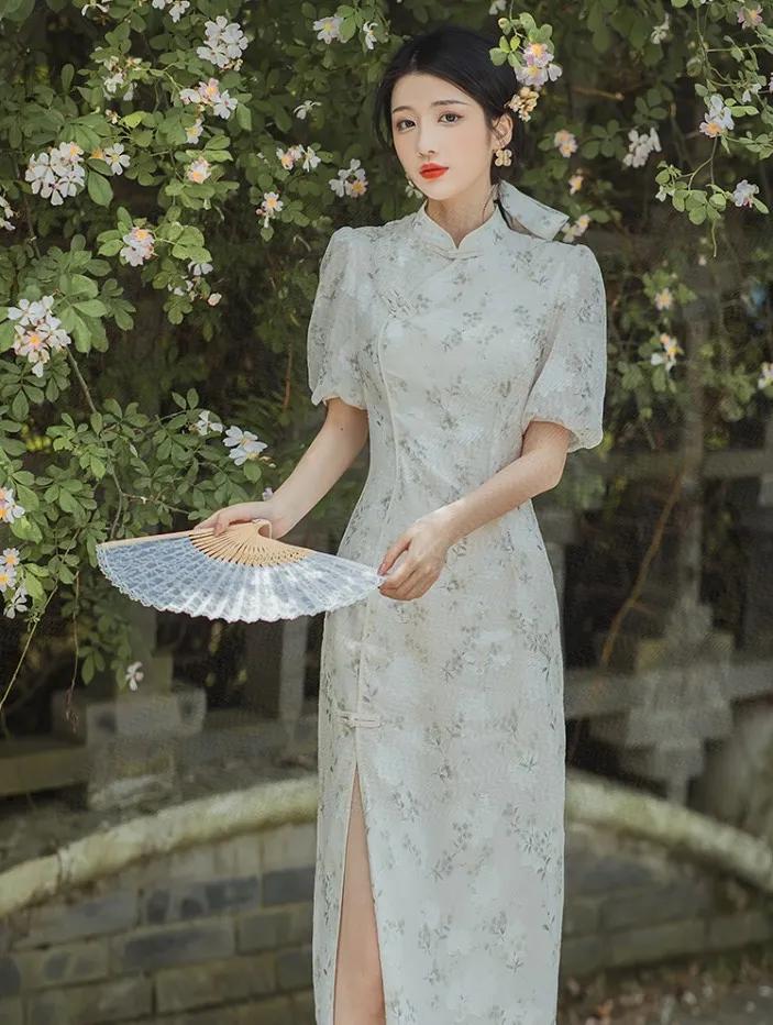 This year's retro style small floral is a hot element cheongsam article ...