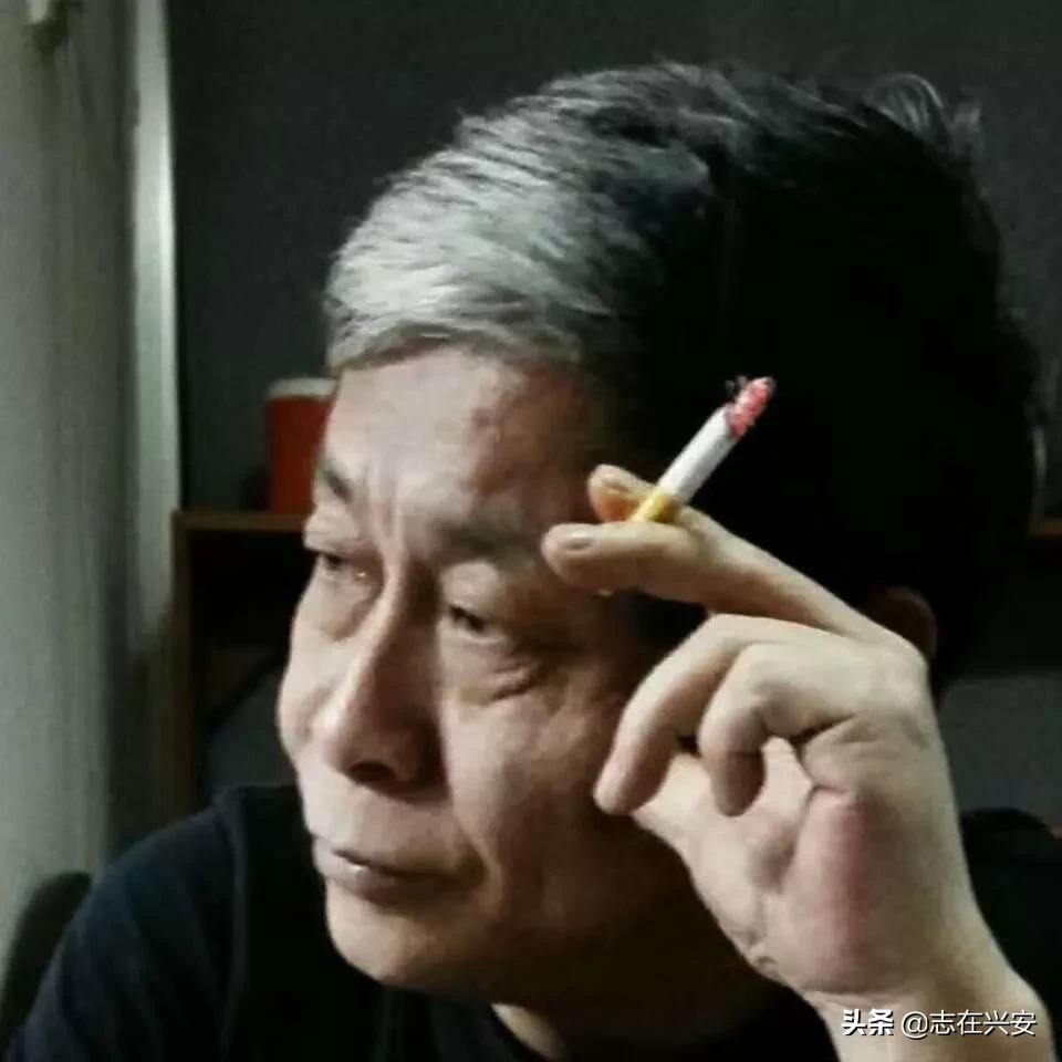 Into the calligraphy art of Chinese calligrapher Zhang Xueming - iNEWS