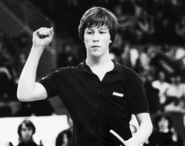 Past events in the table tennis world: 14-year-old Waldner came to ...