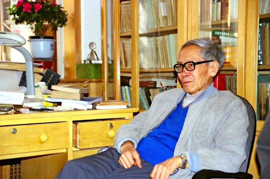 Peking University professor Luo Xin: historians need three virtues - iNEWS