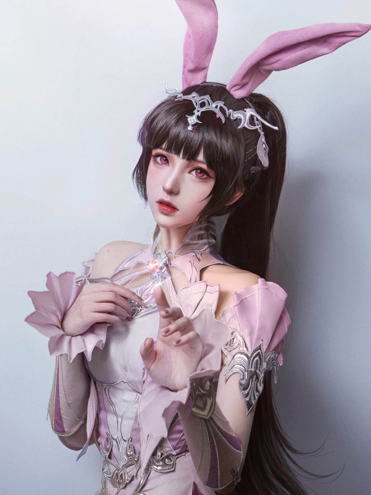 The third Xiao Wu COS, who is officially certified, has bright and moving eyes, which is a ...