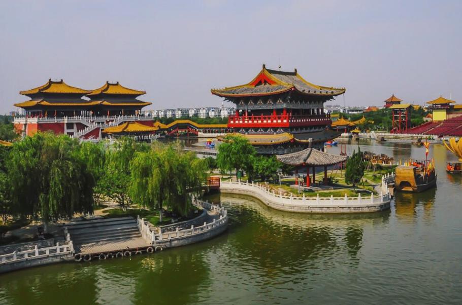 Go to Qingming Shanghe Garden to see the restored scenery of Bianjing ...