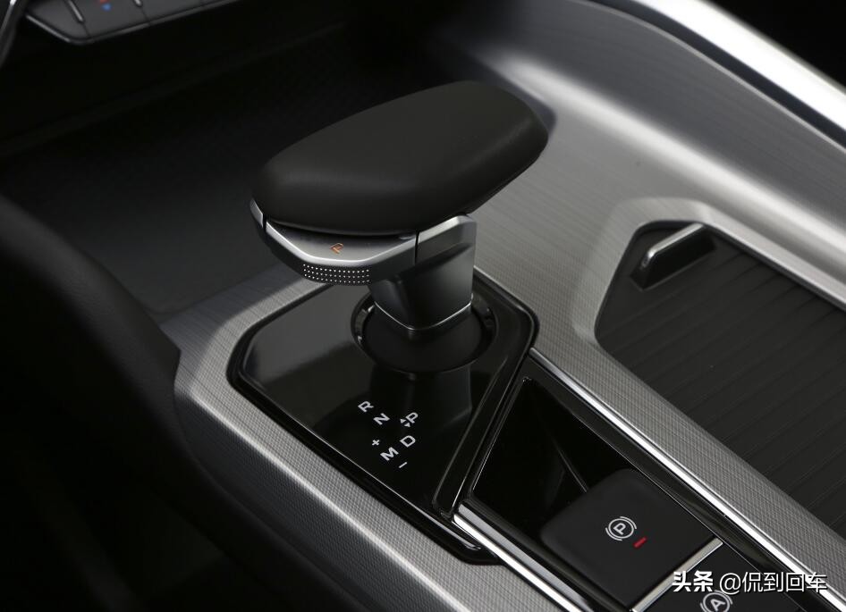 What are the P, R, N, D, S, M, and L on the automatic transmission car ...