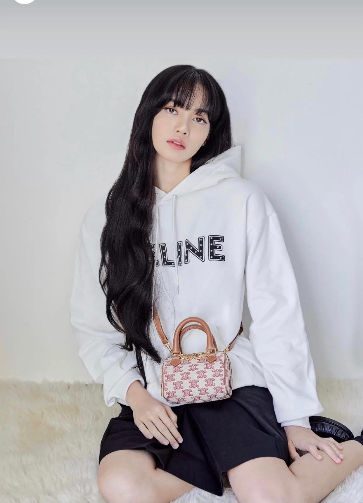 Which Celine bags does Lisa have?(under) - iNEWS