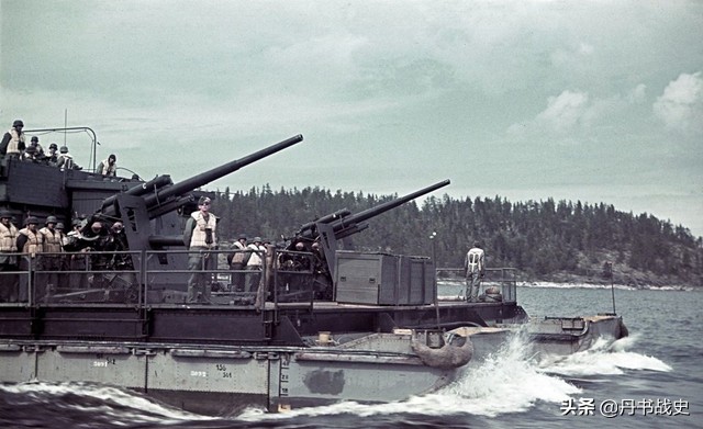 It is a transport ship, an anti-aircraft turret, a fire support ship ...