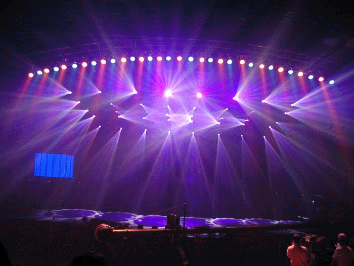 Wide-angle lens: talk about the entertainment industry - iNEWS