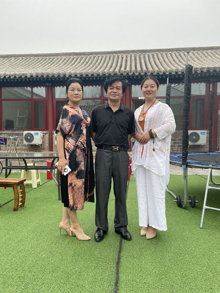 Online Solo Exhibition of Artists-Yu Xinran - iNEWS