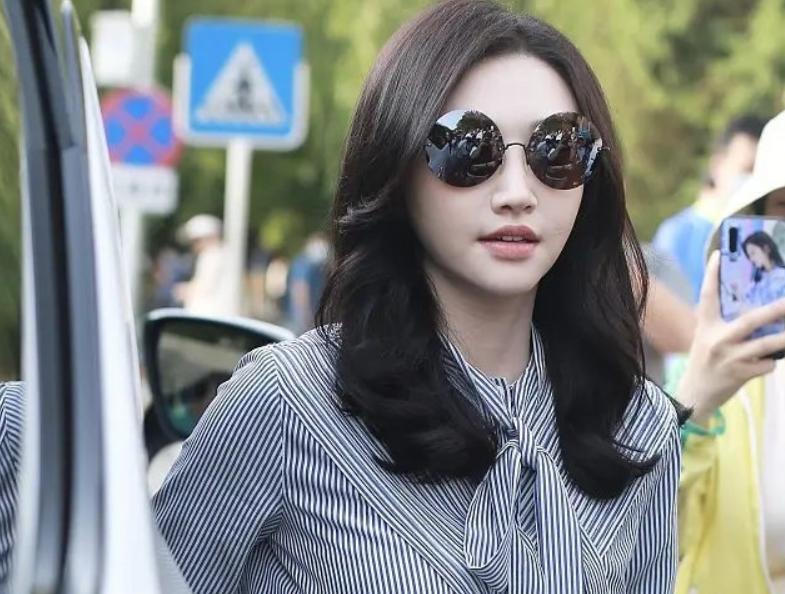 CCTV Dragon Boat Festival party lineup exposed, Xu Lujing's sweet face is super beautiful, and ...