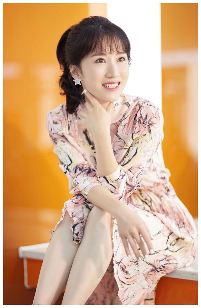 Li Nian: Beautiful photos - iNEWS