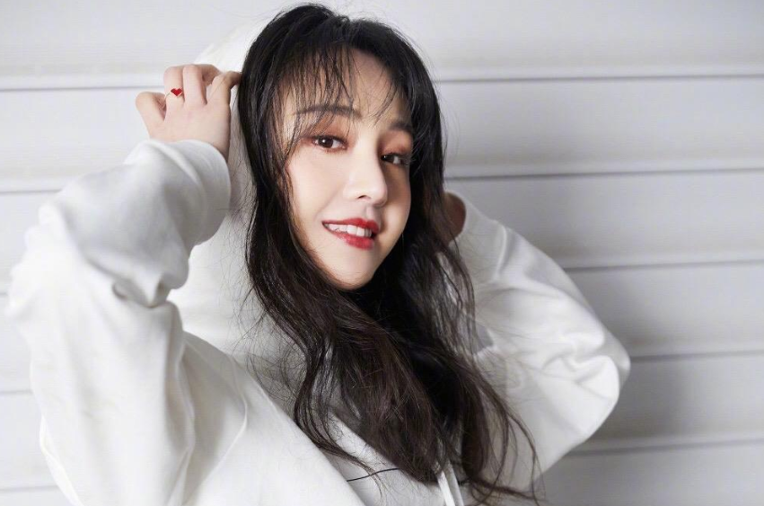 Li Yutong officially declared that he had a son as a mother! Husband is ...