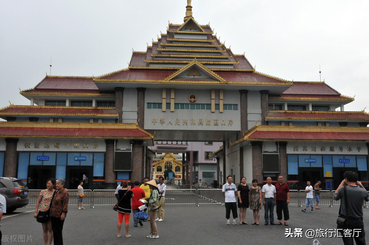 Where are the hundreds of thousands of people from all over the world ...