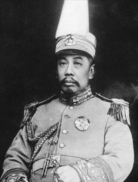 The Beiyang New Army and the Nanyang New Army are preparing and ...