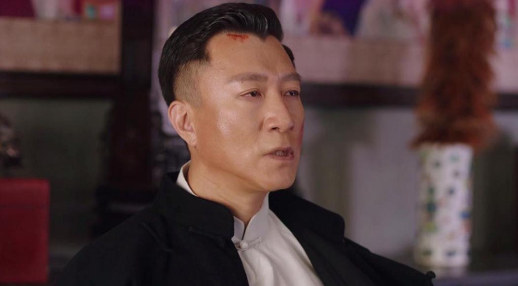 In 2003, Honglei Sun filmed "Conquer", and the pay was 1,000 yuan for ...