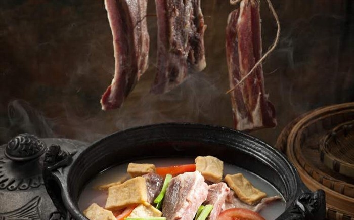 Food color Yunnan, bacon Jianghu, Xuanwei ham and cured pork ribs ...