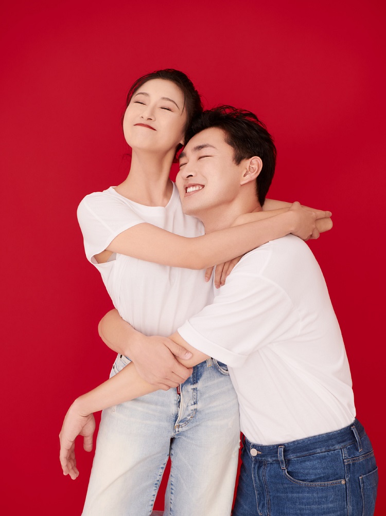 After Wang Yanlin officially announced his marriage, another actress ...