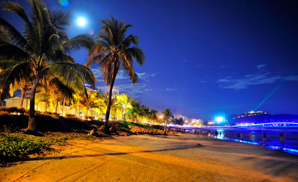 List of small hills!Sanya Helicopter Skydiving will take you to ...