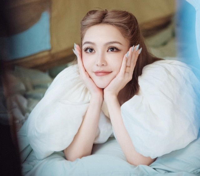 Zhou Yangqing and Luo Hao should have broken up long ago. - iNEWS