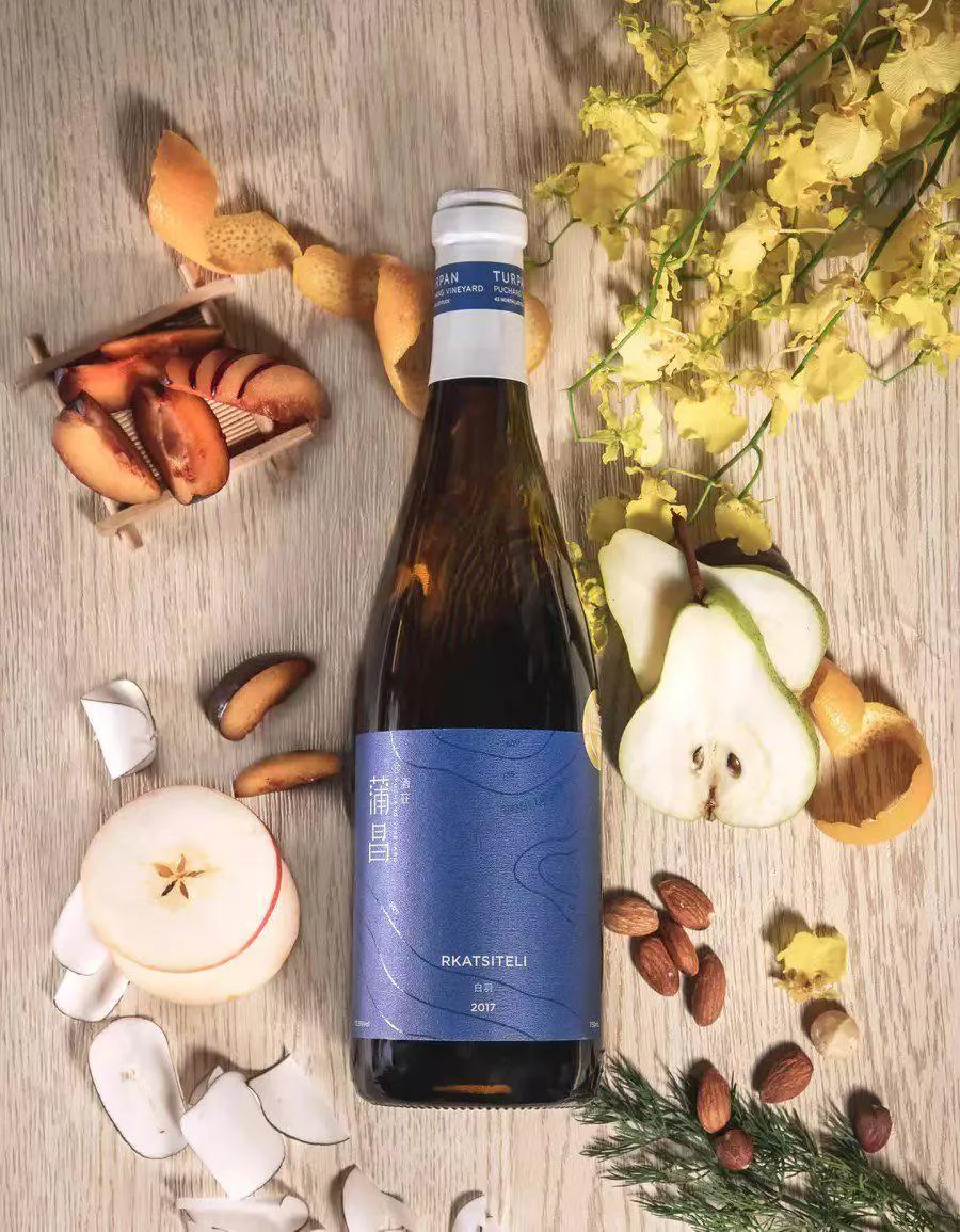 Unexpectedly? It was Xinjiang wine that was on the Nobel dinner table ...