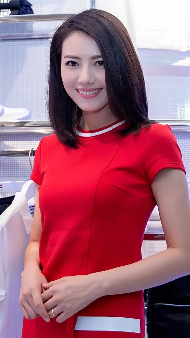 This is not the goddess of Qin Xiaoxian-Gao Yuanyuan - iNEWS