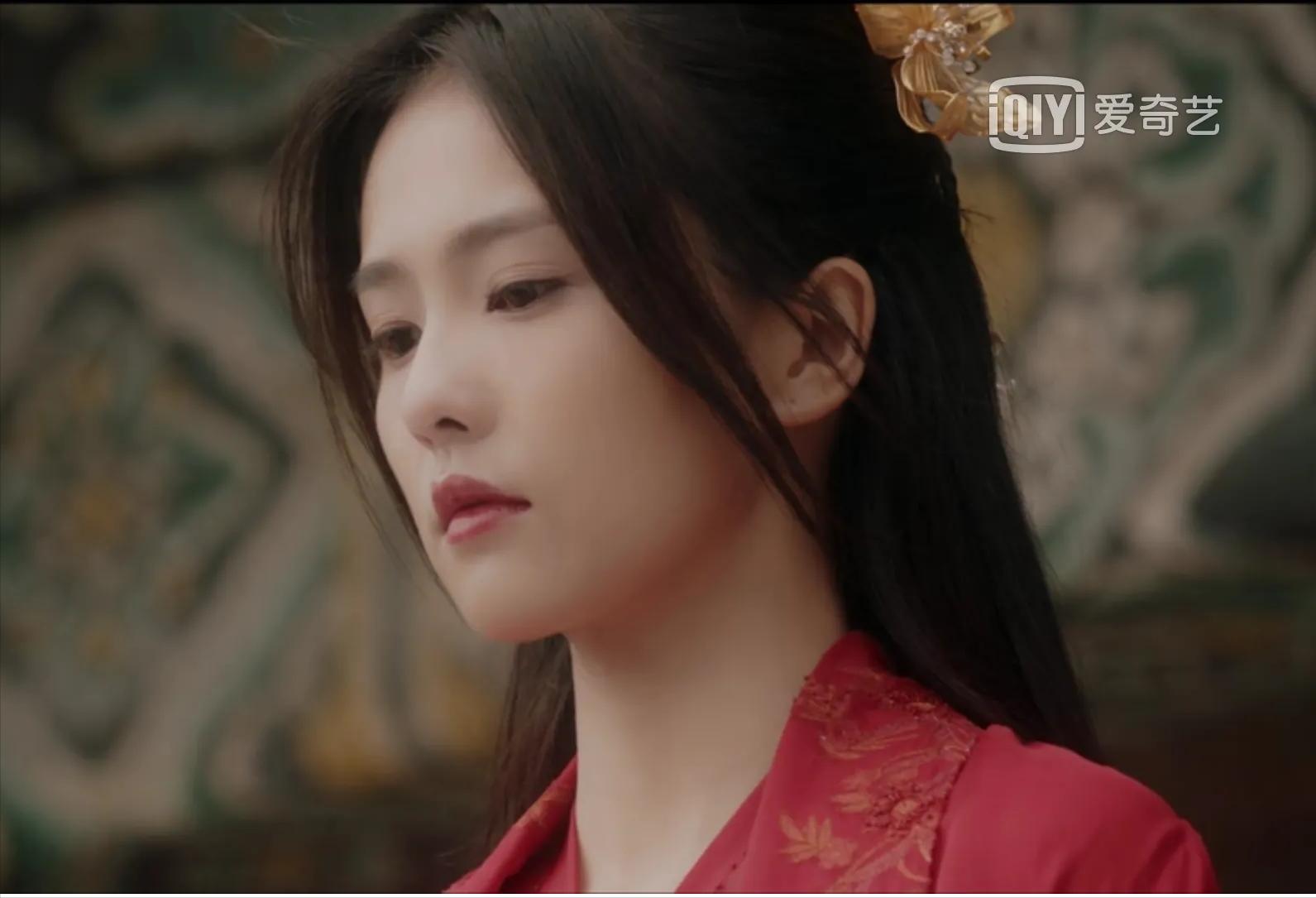 "One Life" is updated in two episodes. Shiyi seems to have no memory of ...