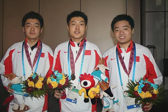 Happy 34th birthday to Ding Junhui!Father bankrupted his family and ...