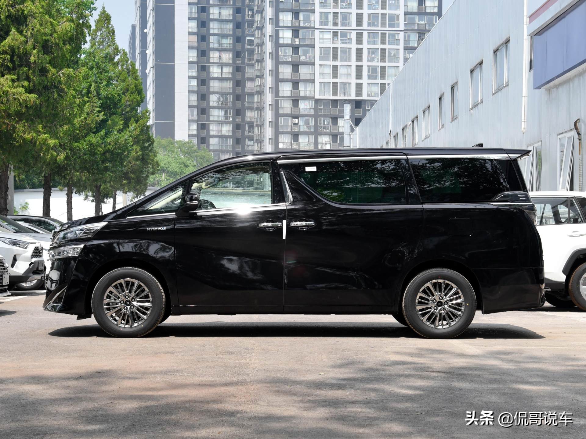 Four-wheel drive imported Japanese MPV does not yet increase the price ...