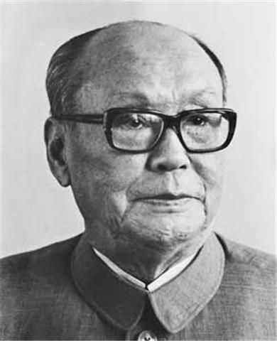 Ulanhu, the only admiral of the founding of Inner Mongolia: his son is ...