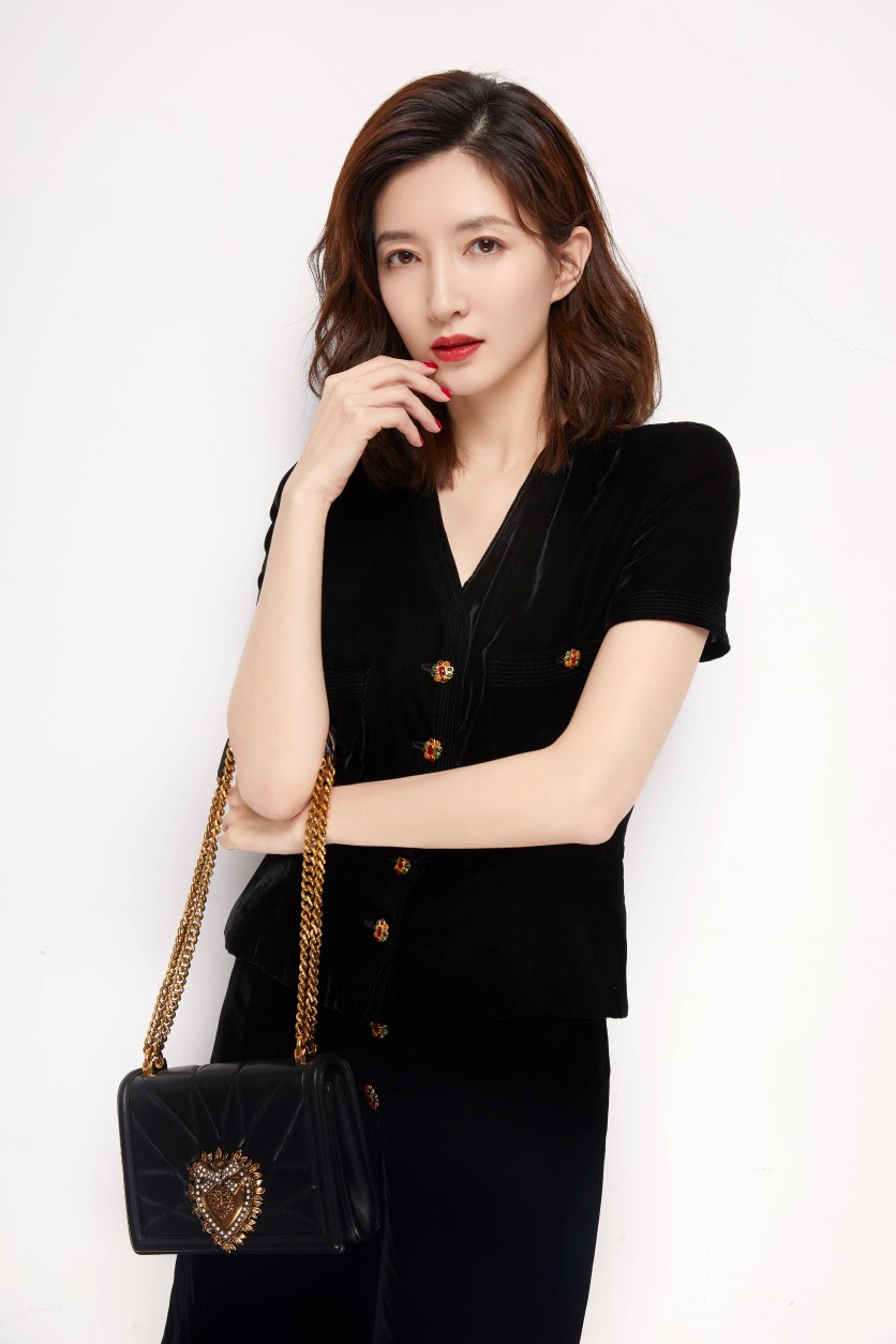 Huang Xi actor Jiang Shuying's photo - iNEWS