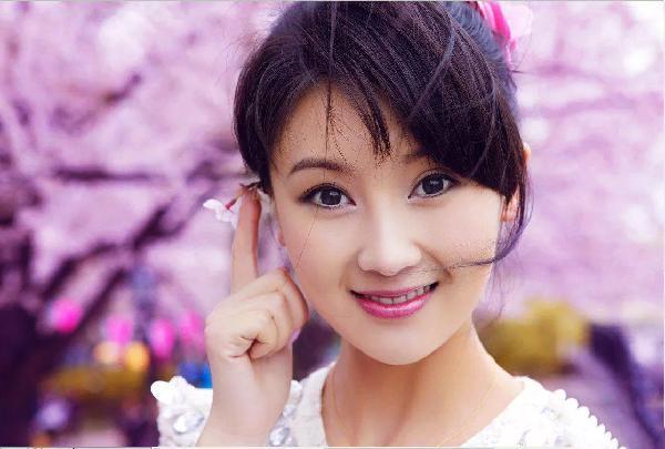 "Jade Lady Head" Zhou Huimin's bleak and wealthy road is even more ...