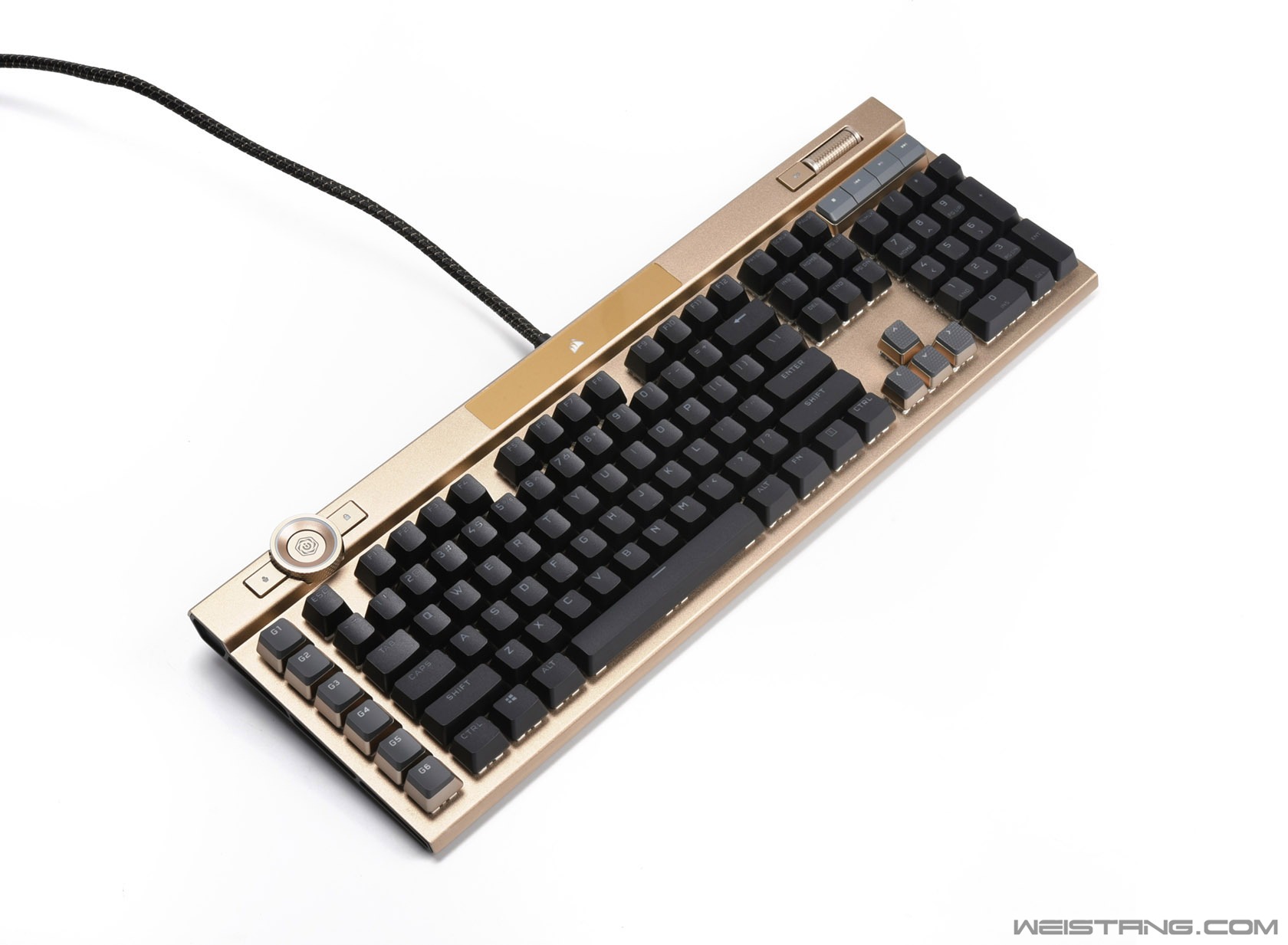 Appreciation of CORSAIR K100 brilliant gold mechanical keyboard - iNEWS