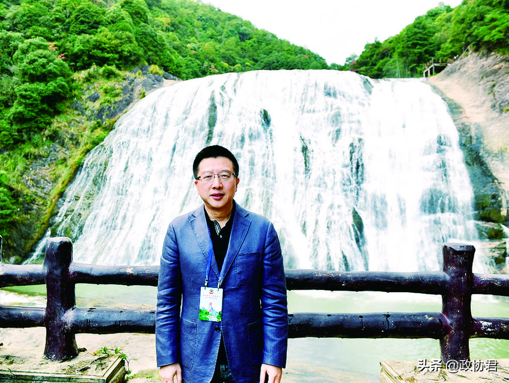 Zhu Xiang: Feelings of Landing - iNEWS