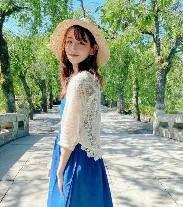 Japanese girls wear spring and summer dresses, master these 4 basic ...