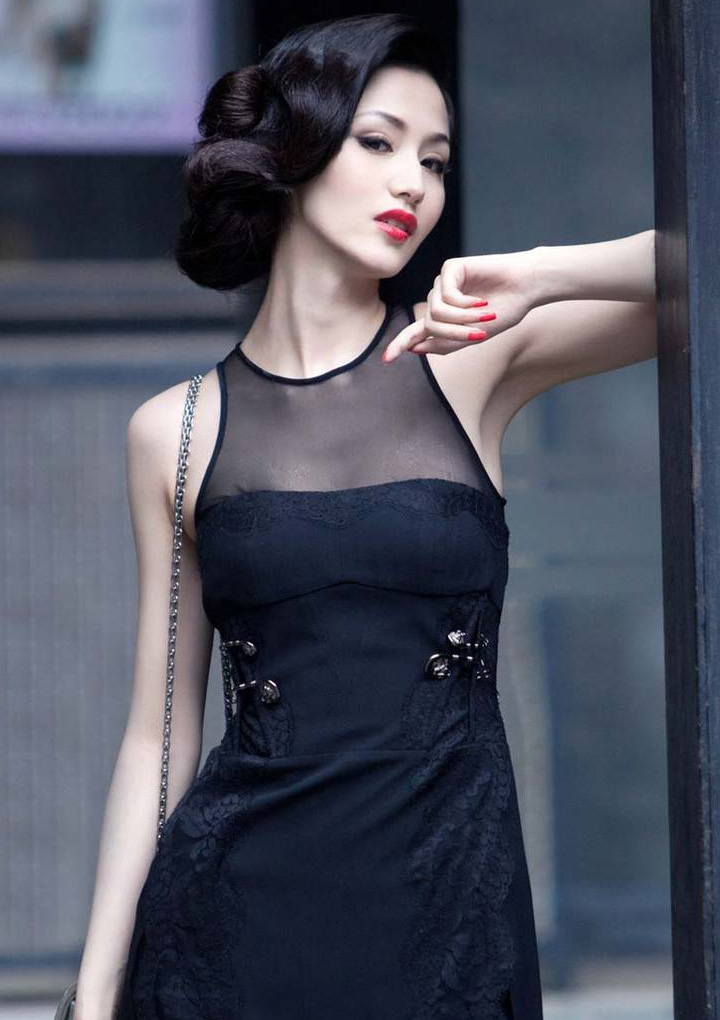 Blue Yan Photo Album - iNEWS