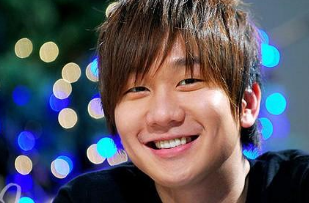 How strong is Lin Junjie's background? If you don't work hard to sing ...