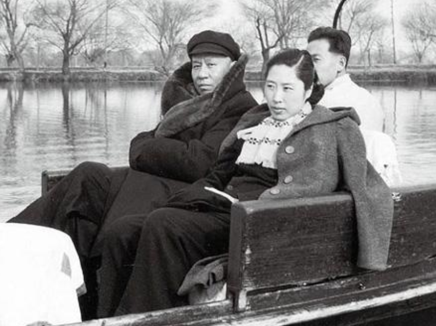 Mrs. Liu Shaoqi Wang Guangmei: Give up studying abroad and choose ...