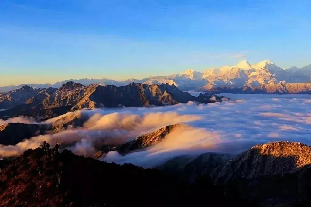 Niubeishan is expected to open on May Day!Spectacular cloud waterfalls ...