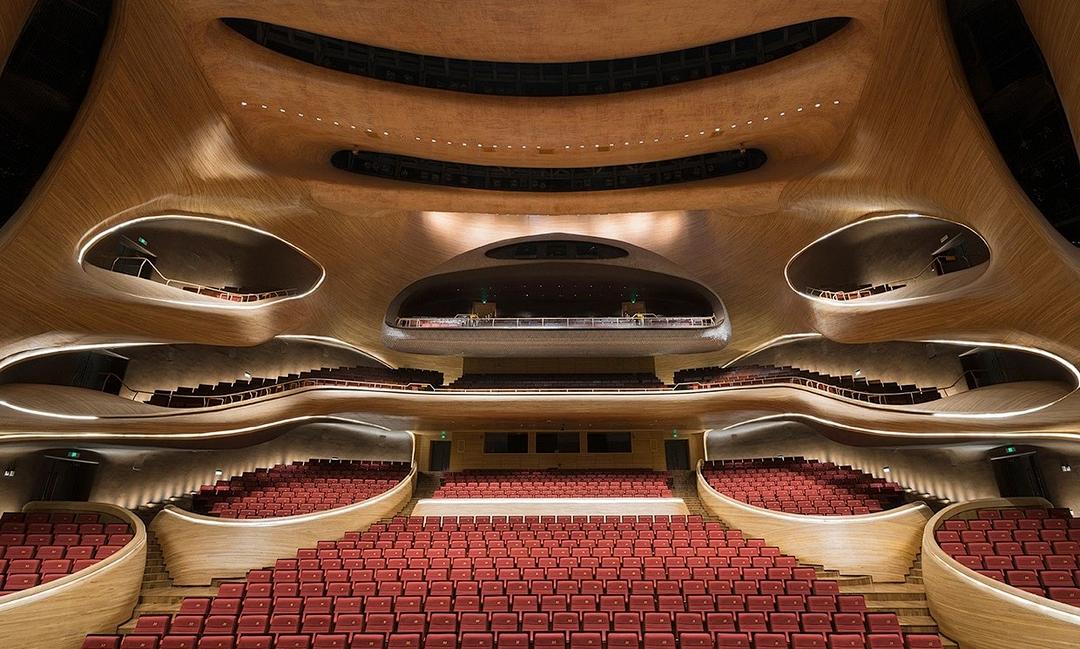 Where is the magic building - iNEWS