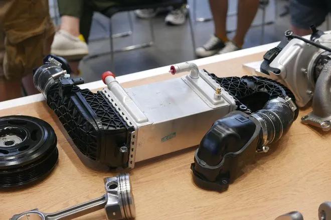 GM's new four-cylinder 1.5T engine outperforms Honda. - iNEWS